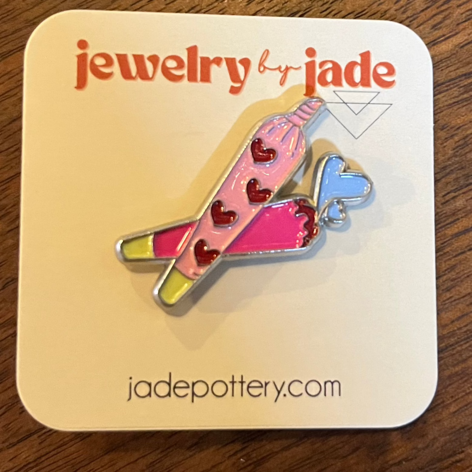 Pink joints enamel pin – Jade Pottery